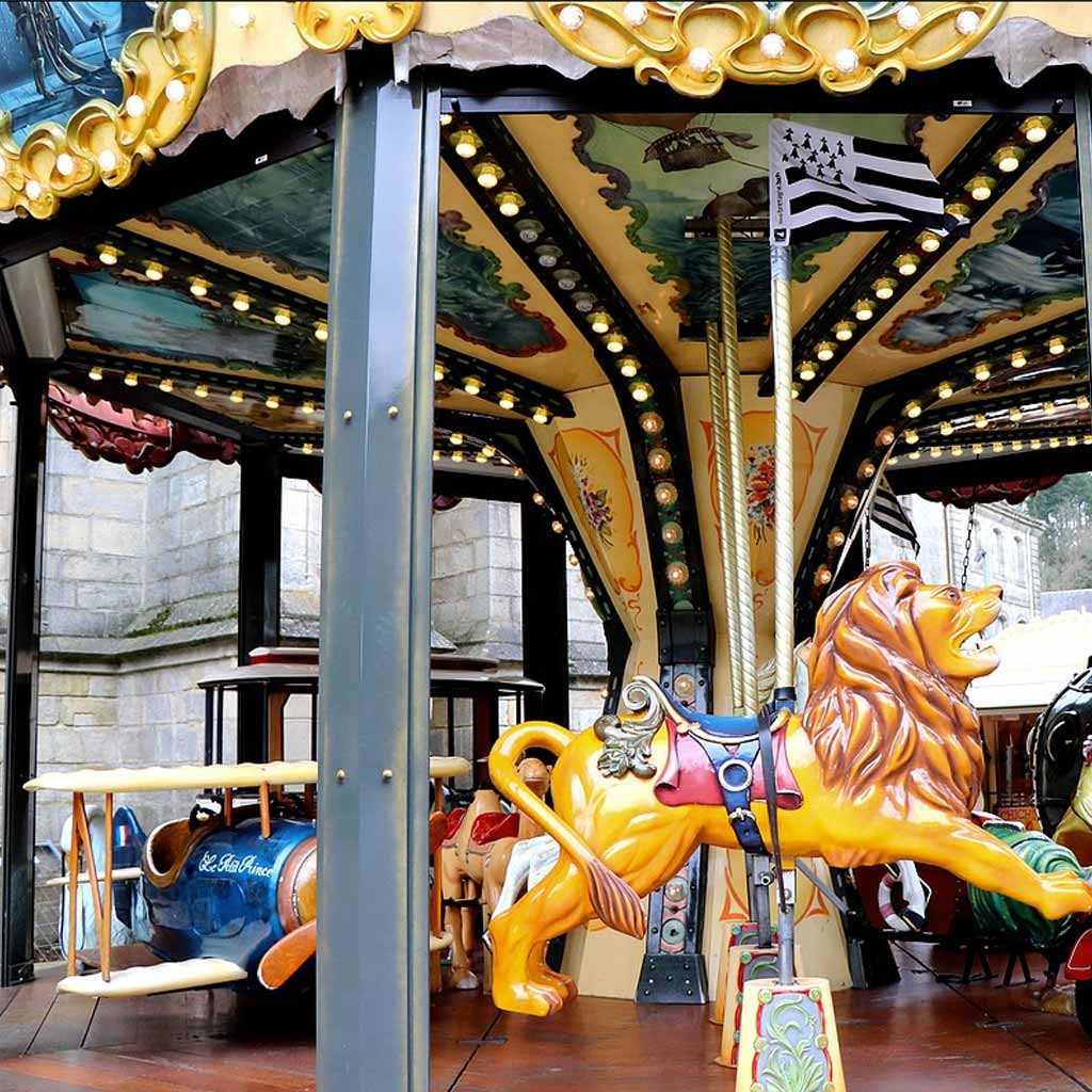 Concept1900 Entertainment | Carrousel Jules Verne, style Steampunk